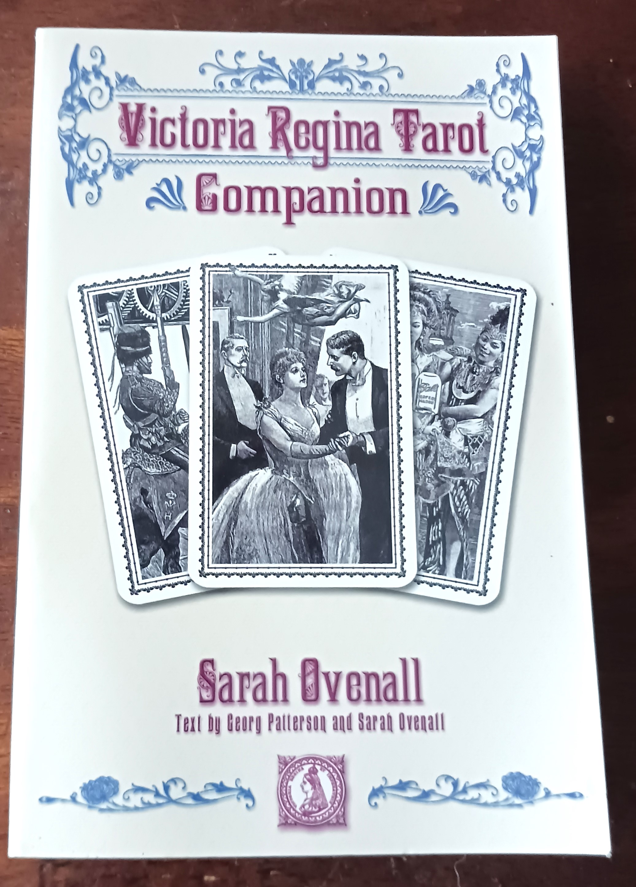 Victoria Regina Tarot Companion
