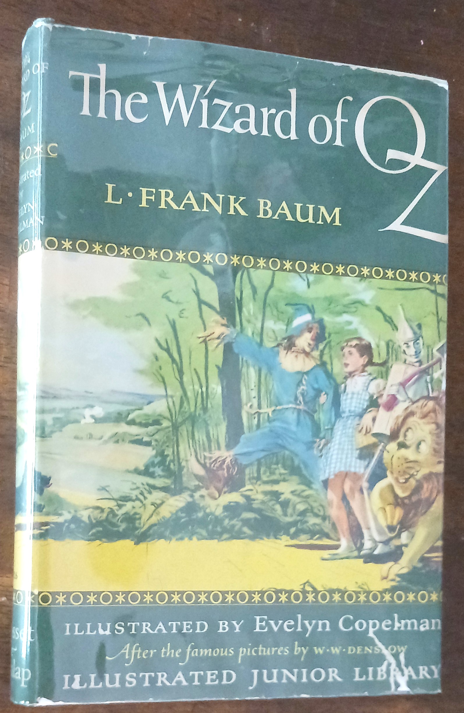 The Wizard of Oz (Illustrated Junior Library)